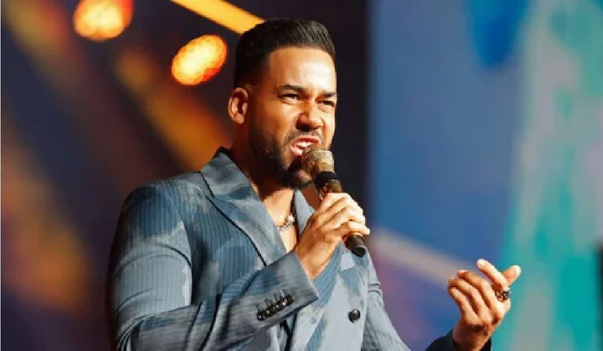 Who Is Alex Damian Santos?: All You Need To know About Romeo Santos Son - Walker Magazine